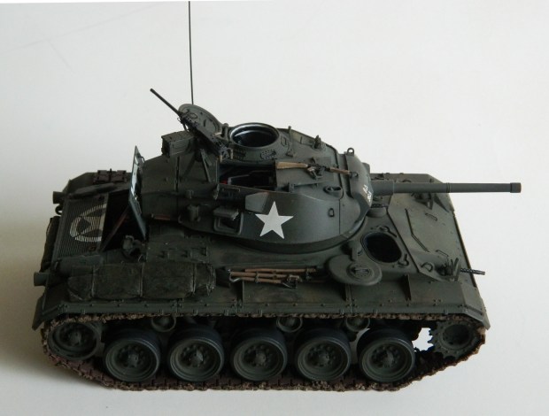 M24 Chaffee (Bronco) 1/35 scale | Scale Modeling Mania