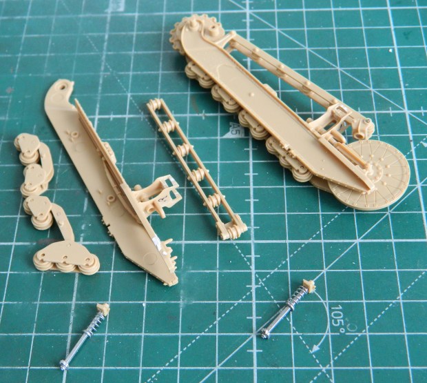 FT-17 (Meng) Build #1 – Parts Layout, Assembling Tracks, and Marking ...