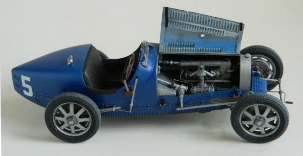 Bugatti Type 35B (Monogram) 1/24 Scale | Scale Modeling Mania
